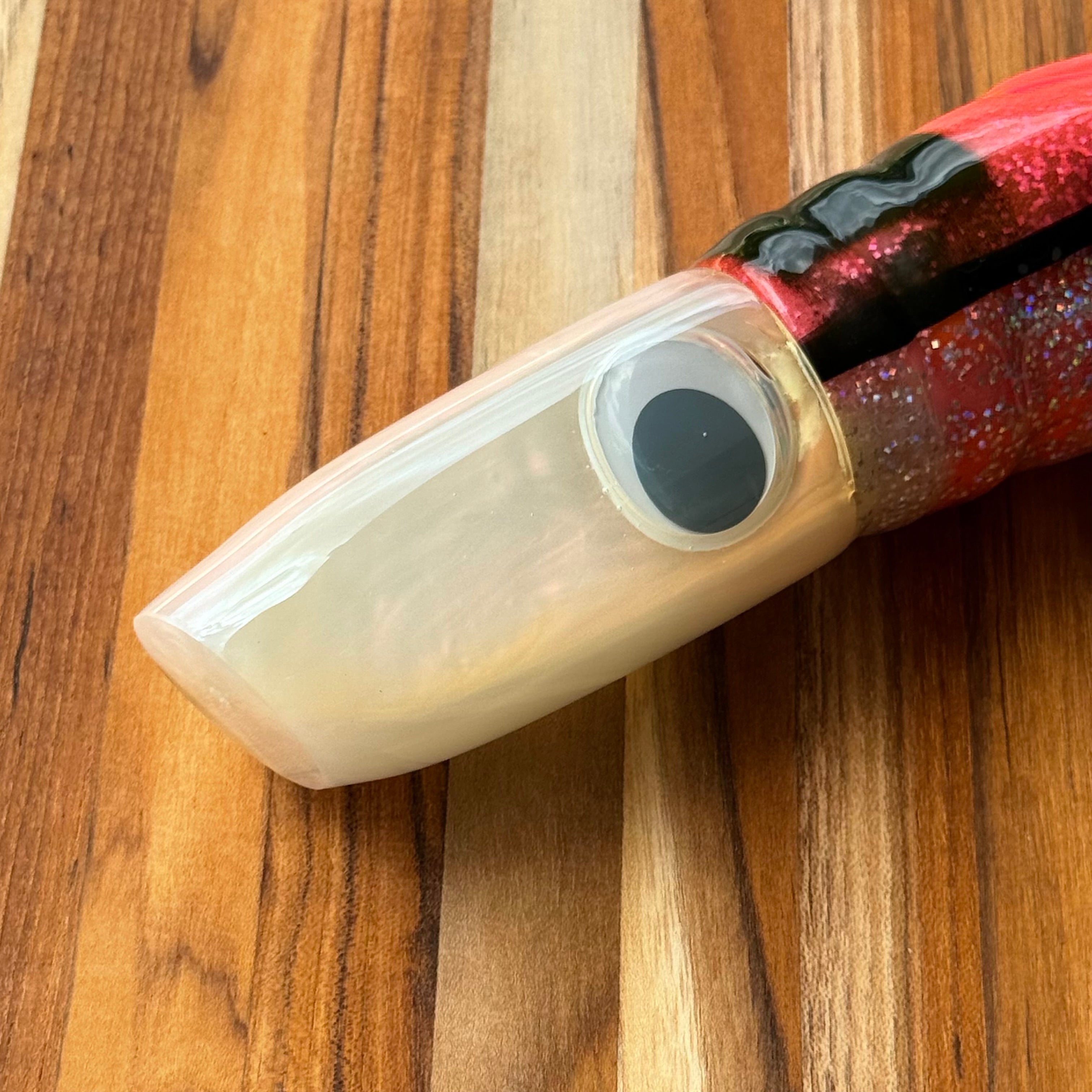 Joe Yee – Luremonger